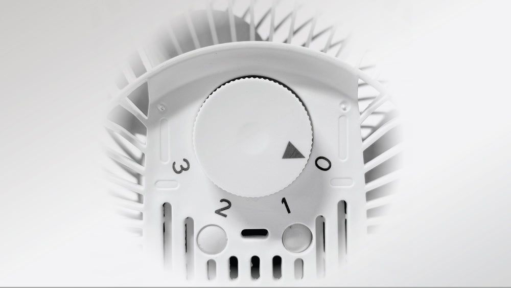 7" Desk Fan | EDF1731D – EuropAce